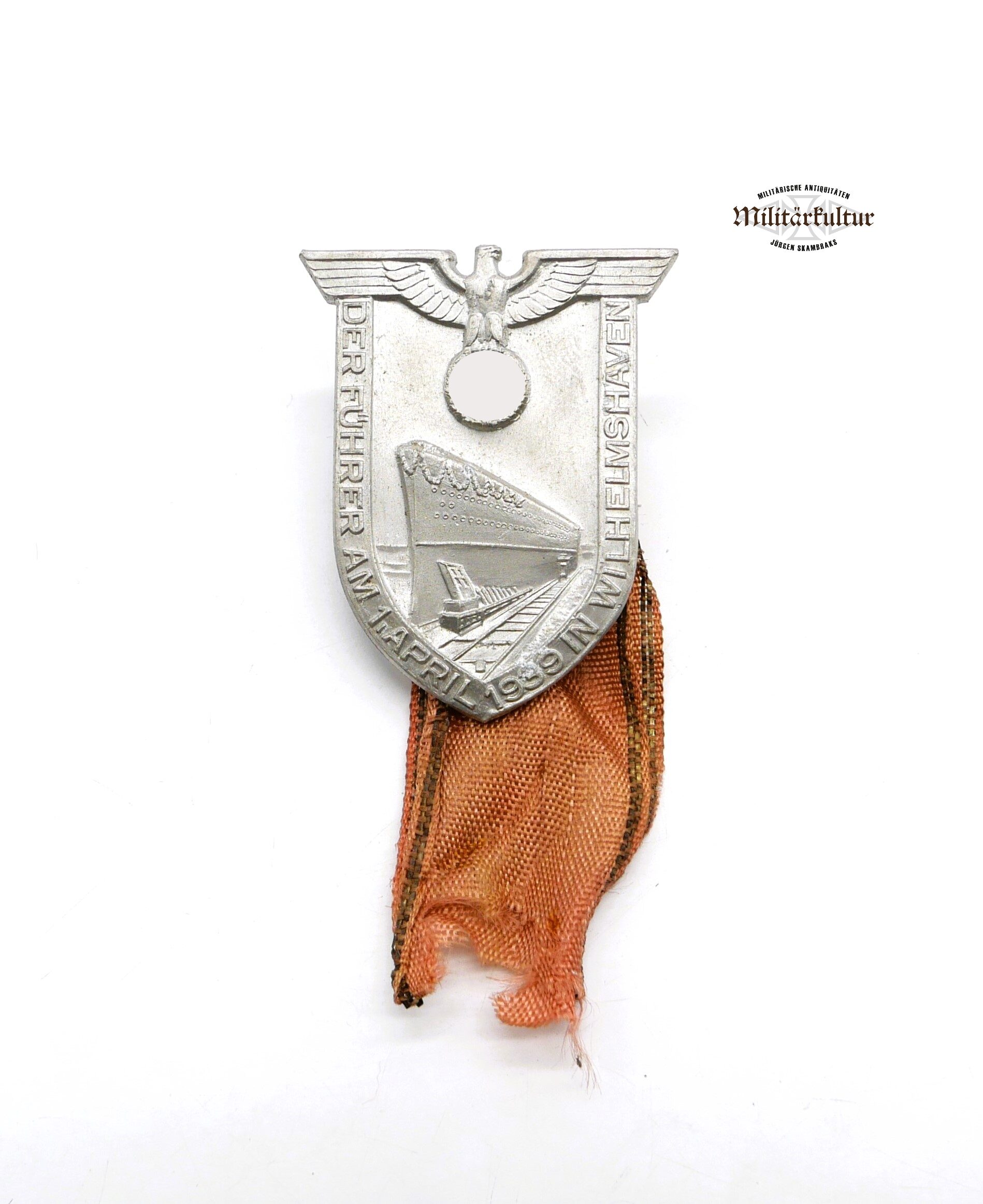 Abzeichen - Der Führer am 1. April 1939 in Wilhelmshafen - Hersteller ...